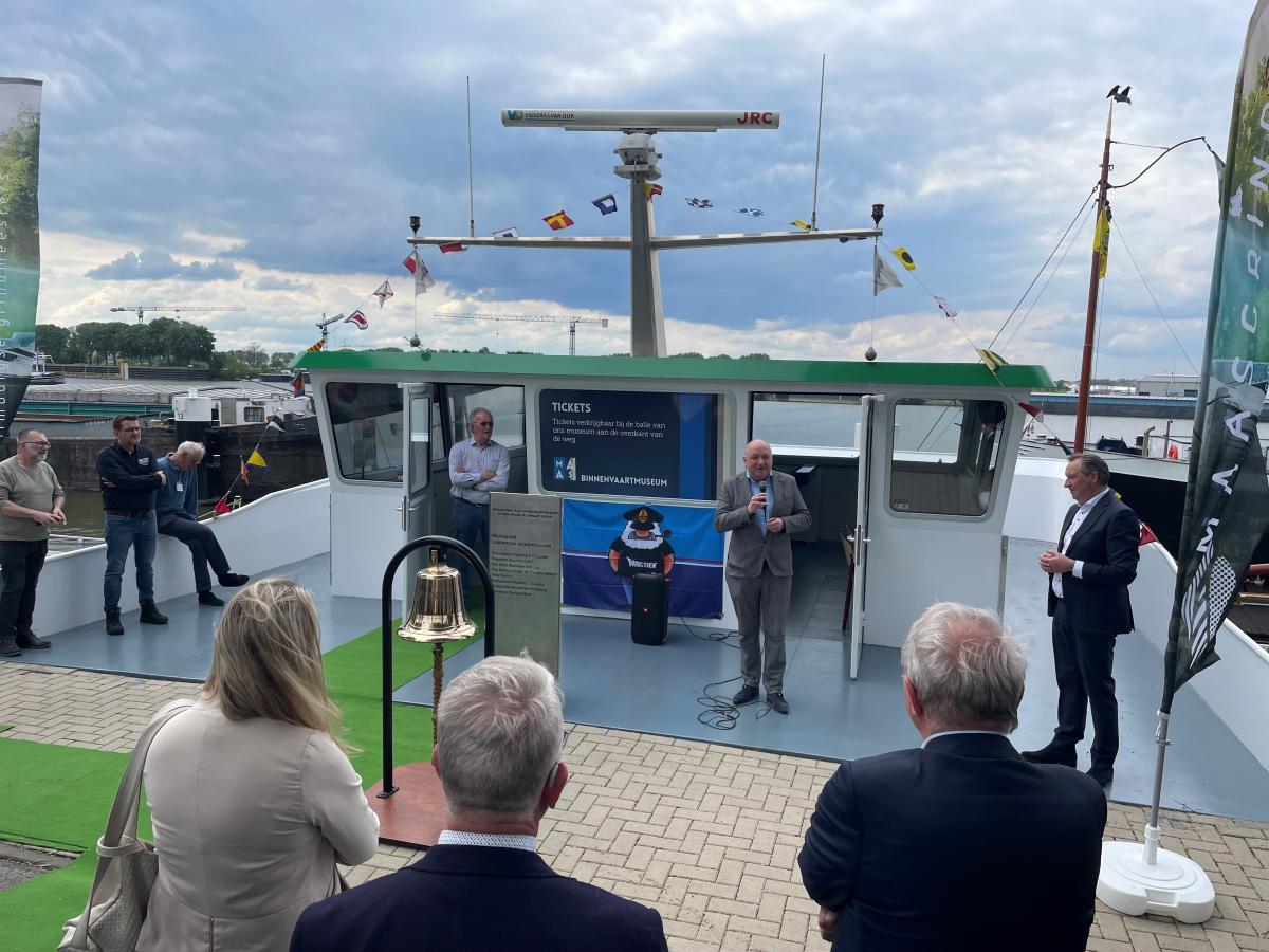 Stuurhut Maas Binnenvaartmuseum officieel geopend | HALLO Online